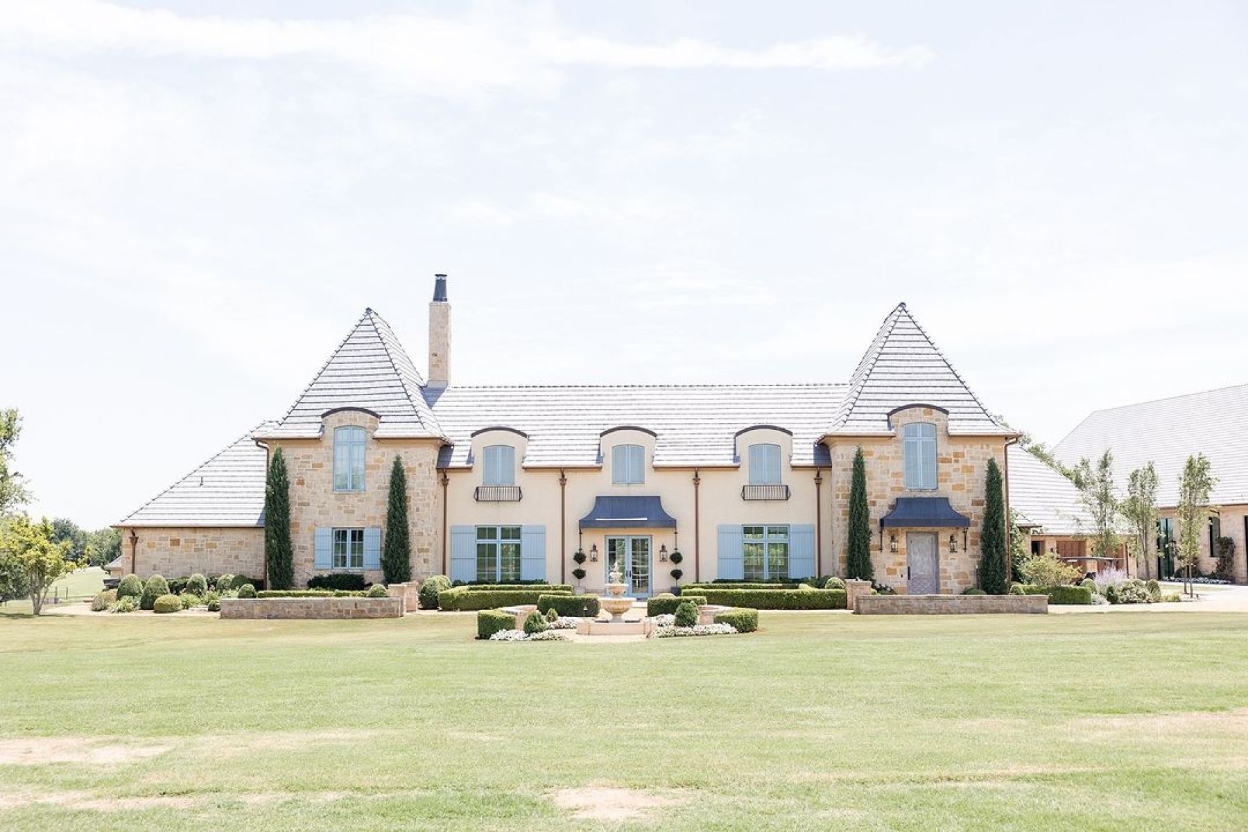 The Bower Venue Wedding Venue in Edmond ️ Portfolio