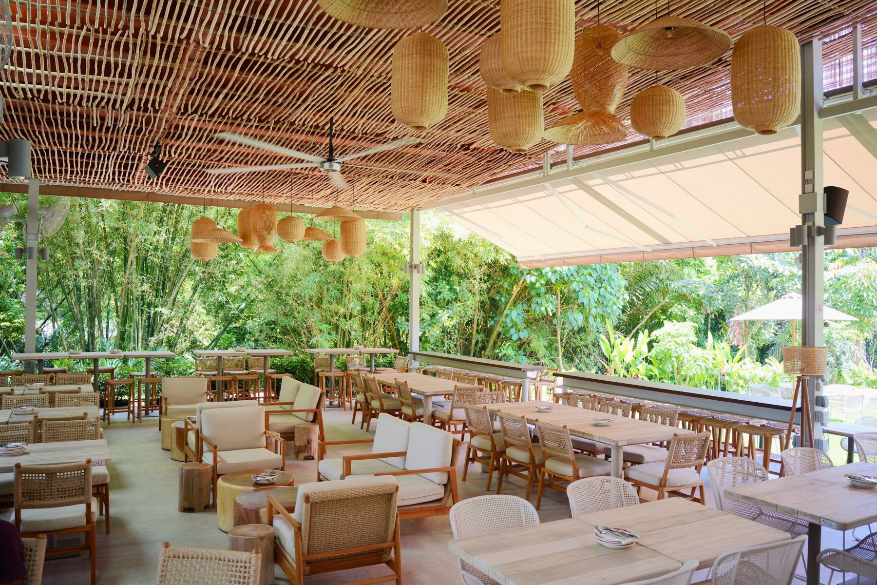 Wheeler's Tropikana Wedding Venue in Singapore ️ Portfolio