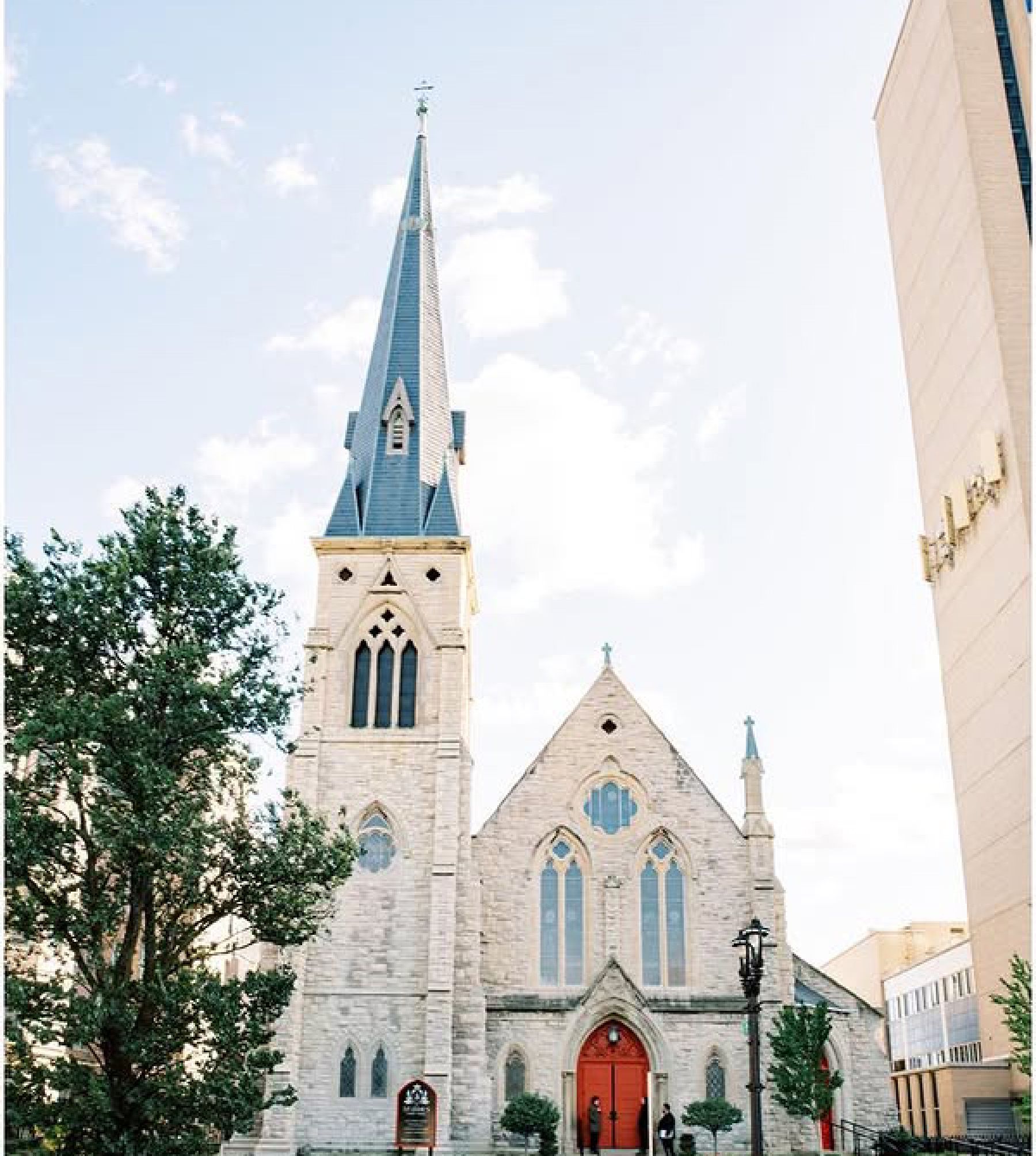 St. James 1868 Wedding Venue in Milwaukee ️ Portfolio