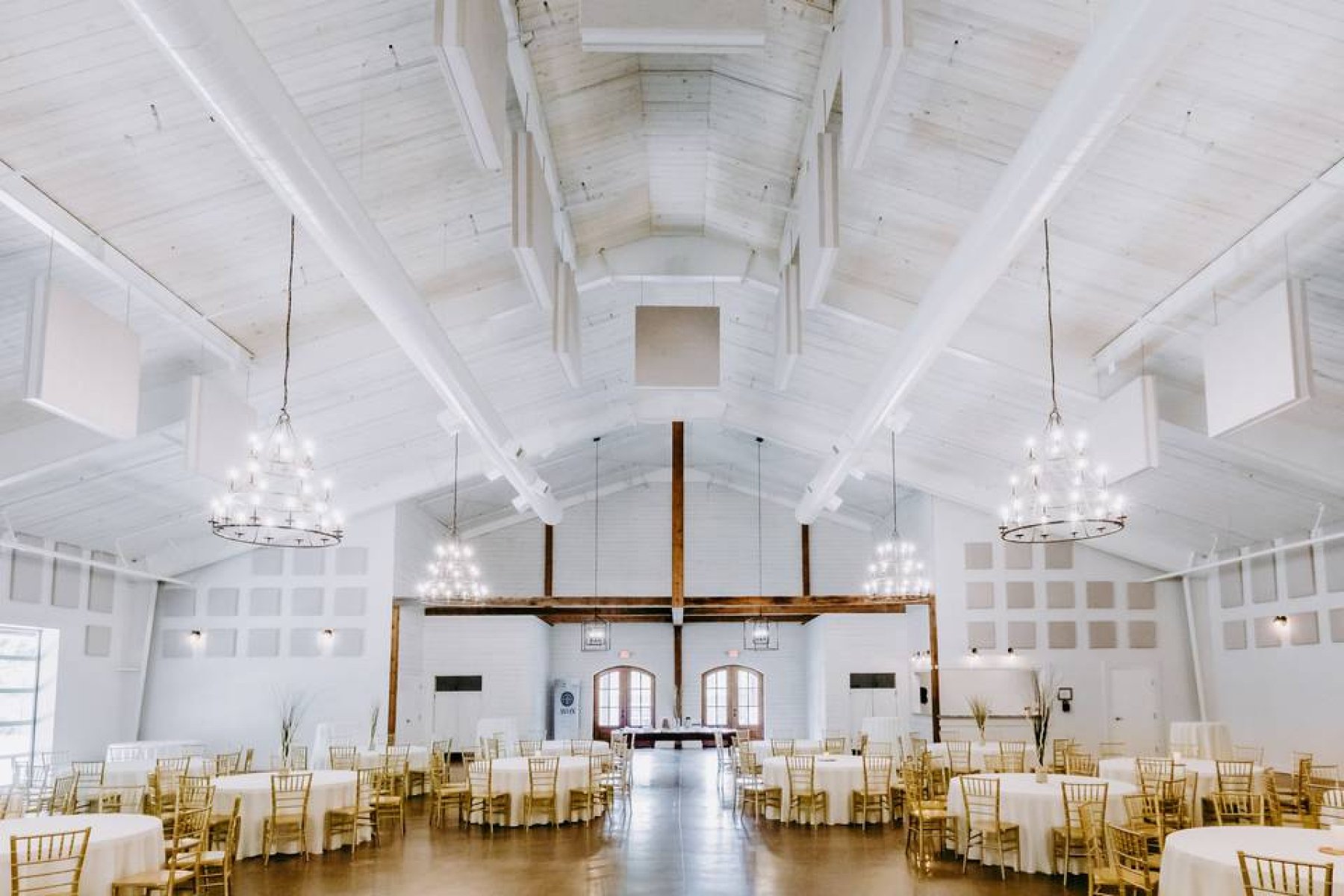 Avon Acres Wedding Venue in Memphis ️ Portfolio