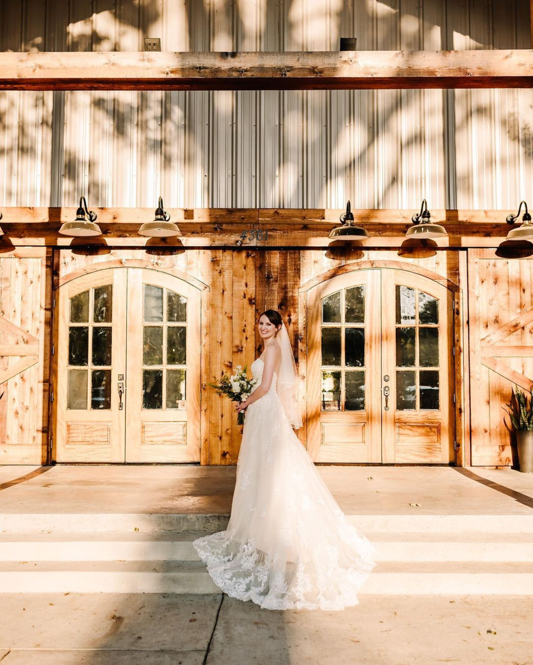Avon Acres Wedding Venue in Memphis ️ Portfolio