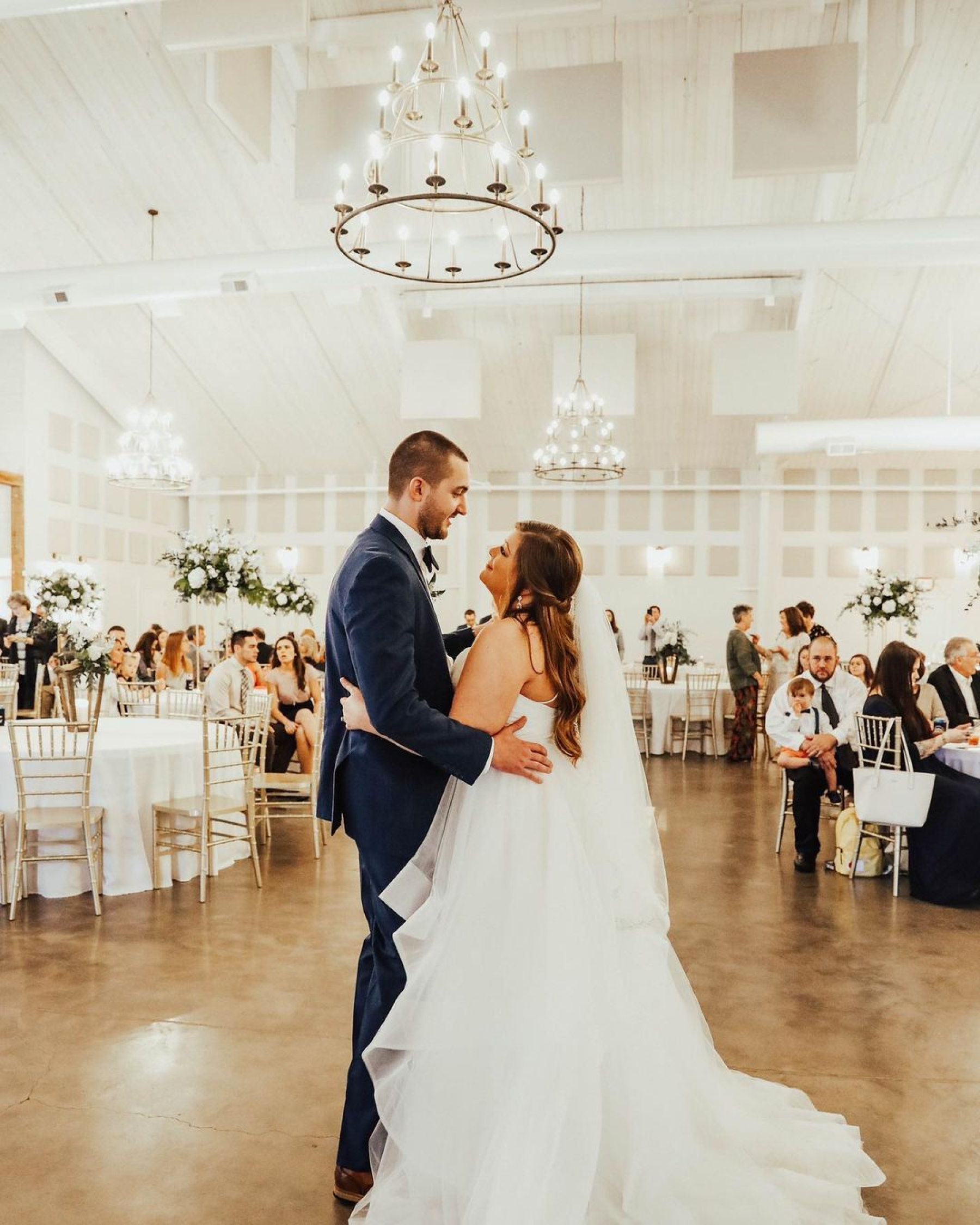 Avon Acres Wedding Venue in Memphis ️ Portfolio