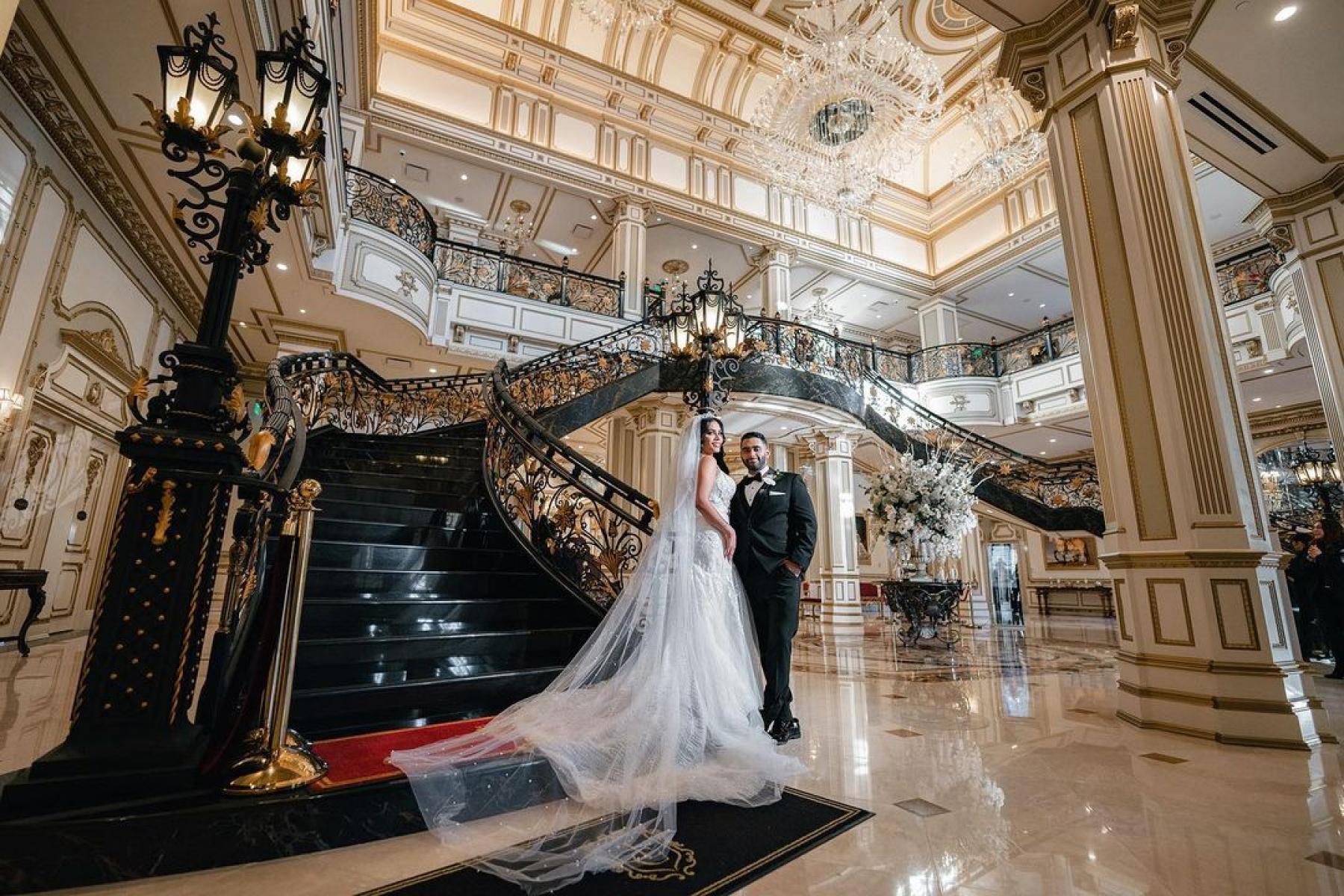 How much does a wedding cost at the legacy castle | Beachweddingtips.com